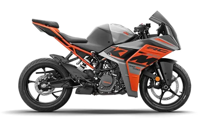 2025 KTM RC 200 Gets A Striking New Metallic Grey Colour Option ...